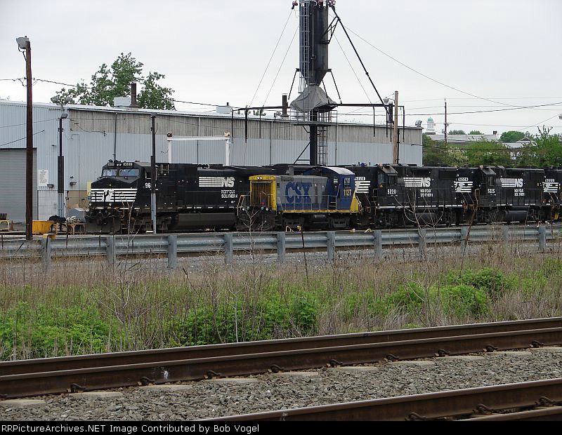 NS 9680, CSX 1127, NS 5220 and 5225